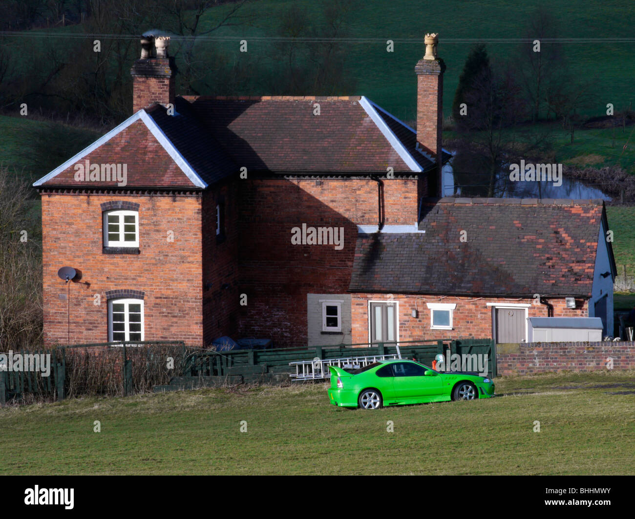 Brick built properties hi-res stock photography and images - Alamy