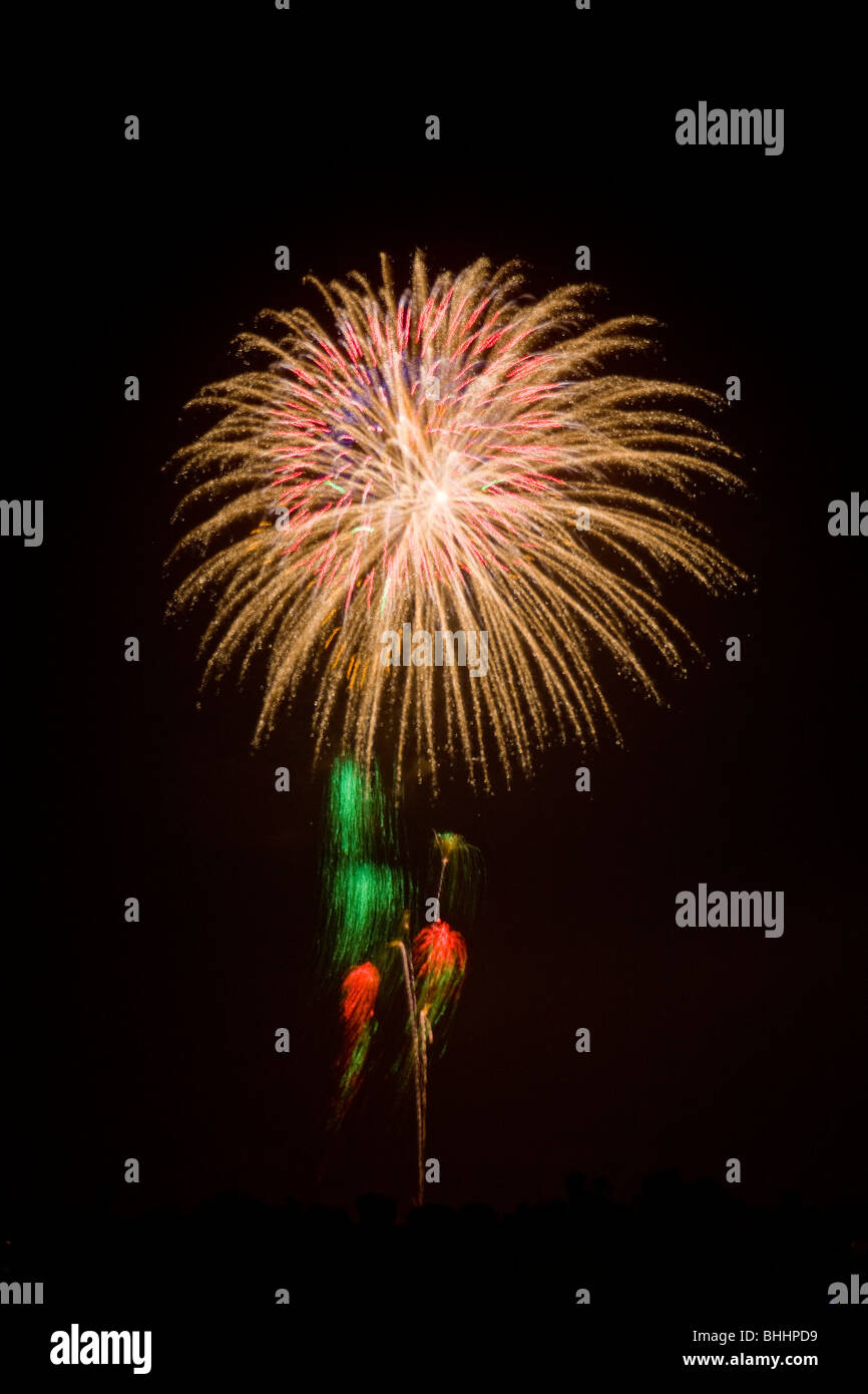 Colorful 4th of July fireworks burst in the night sky over Southern ...