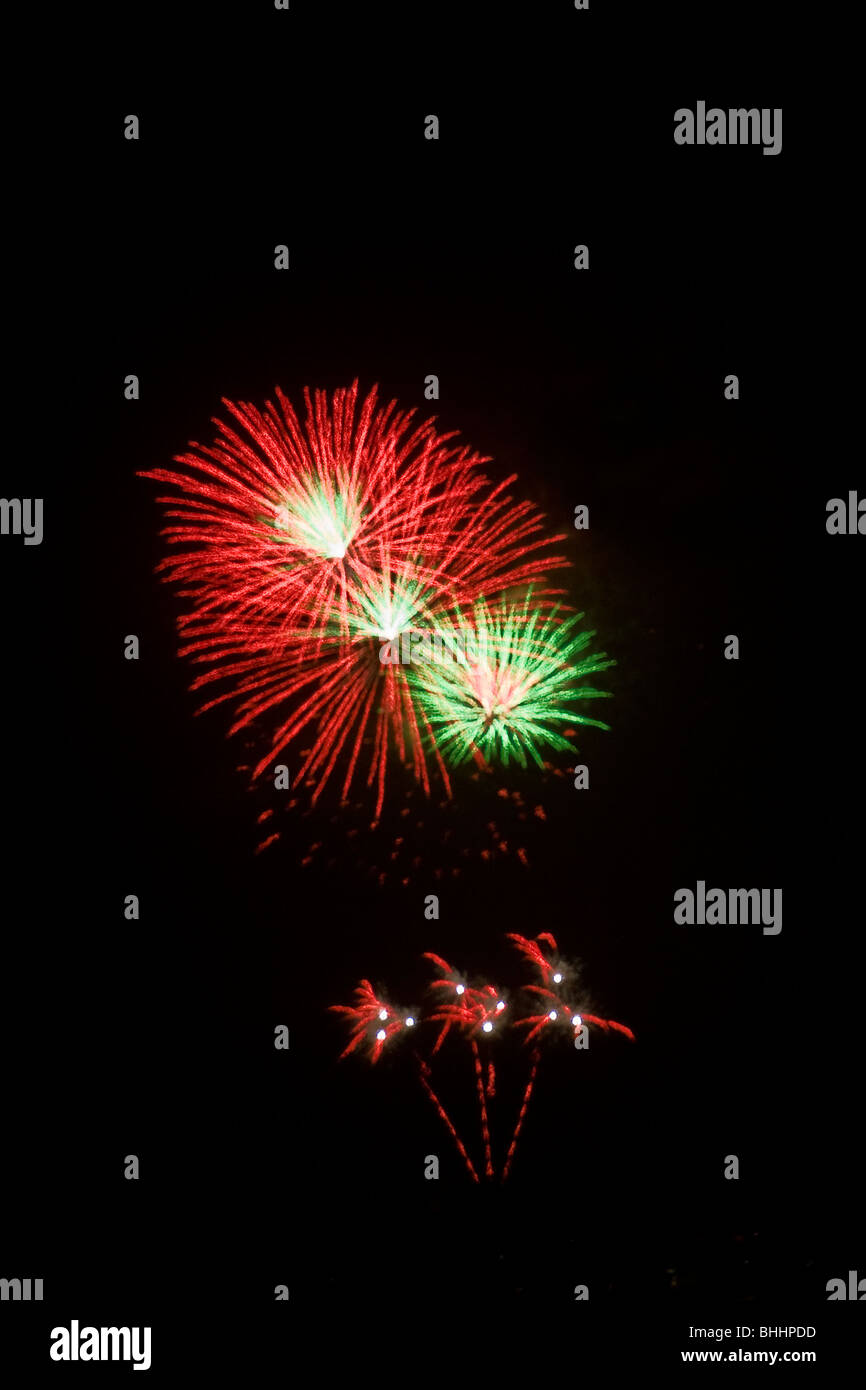 Colorful 4th of July fireworks burst in the night sky over Southern ...