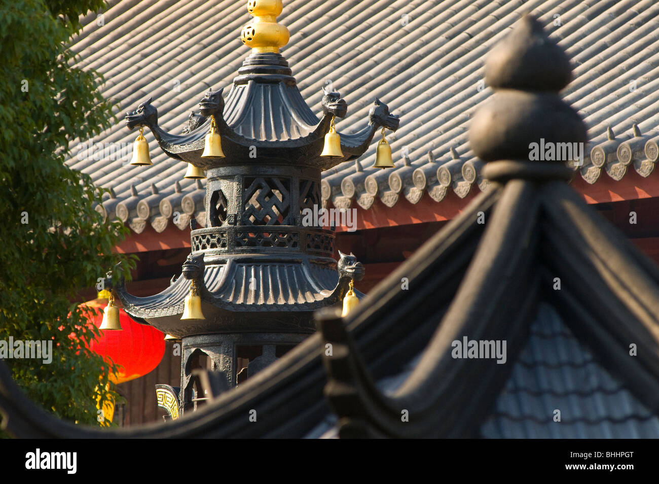 Traditional chinese architecture hi-res stock photography and images ...