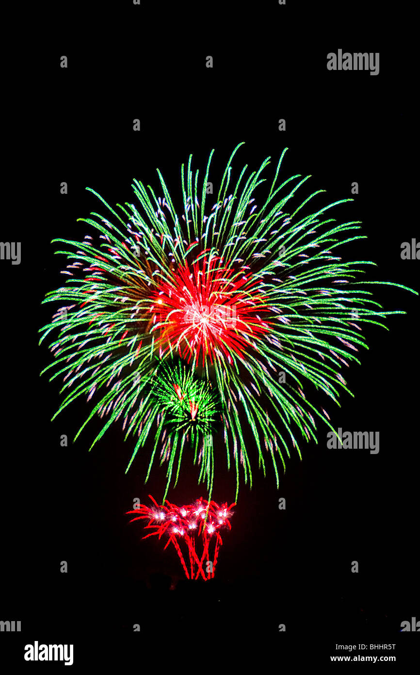 Colorful 4th of July fireworks burst in the night sky over Southern ...