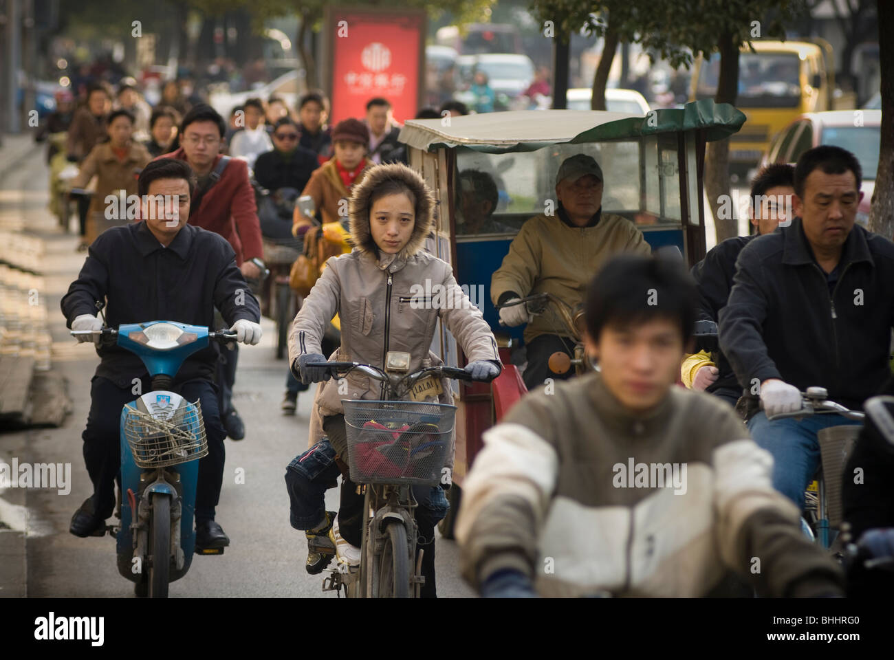 Commuter asia hi-res stock photography and images - Alamy