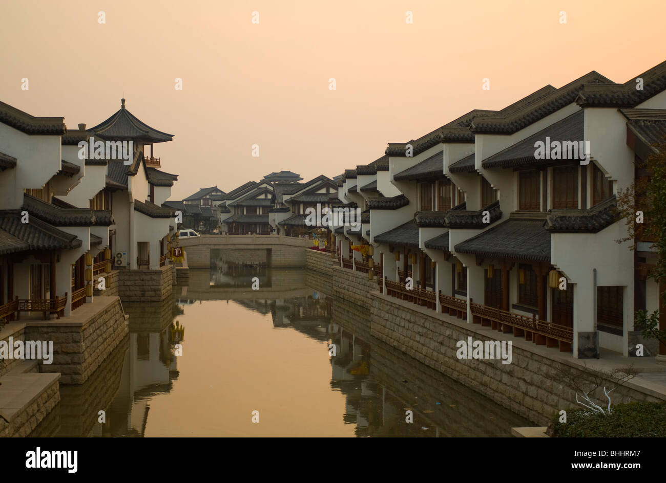 Architecture surrounding the history museum complex at Changzhou ...