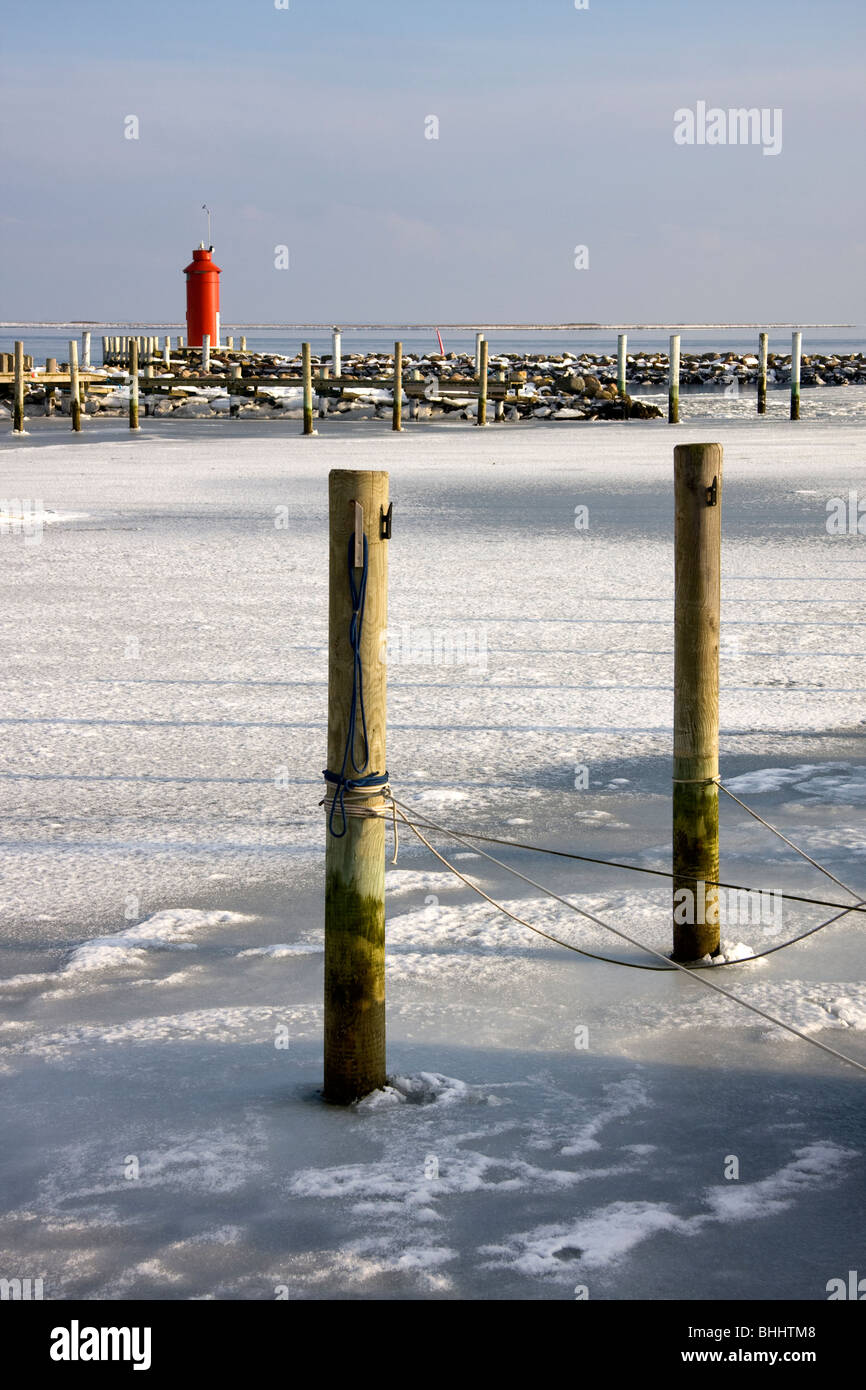 Water red poles hi-res stock photography and images - Alamy