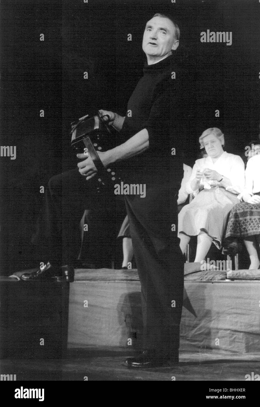 Bob roberts singer hi-res stock photography and images - Alamy