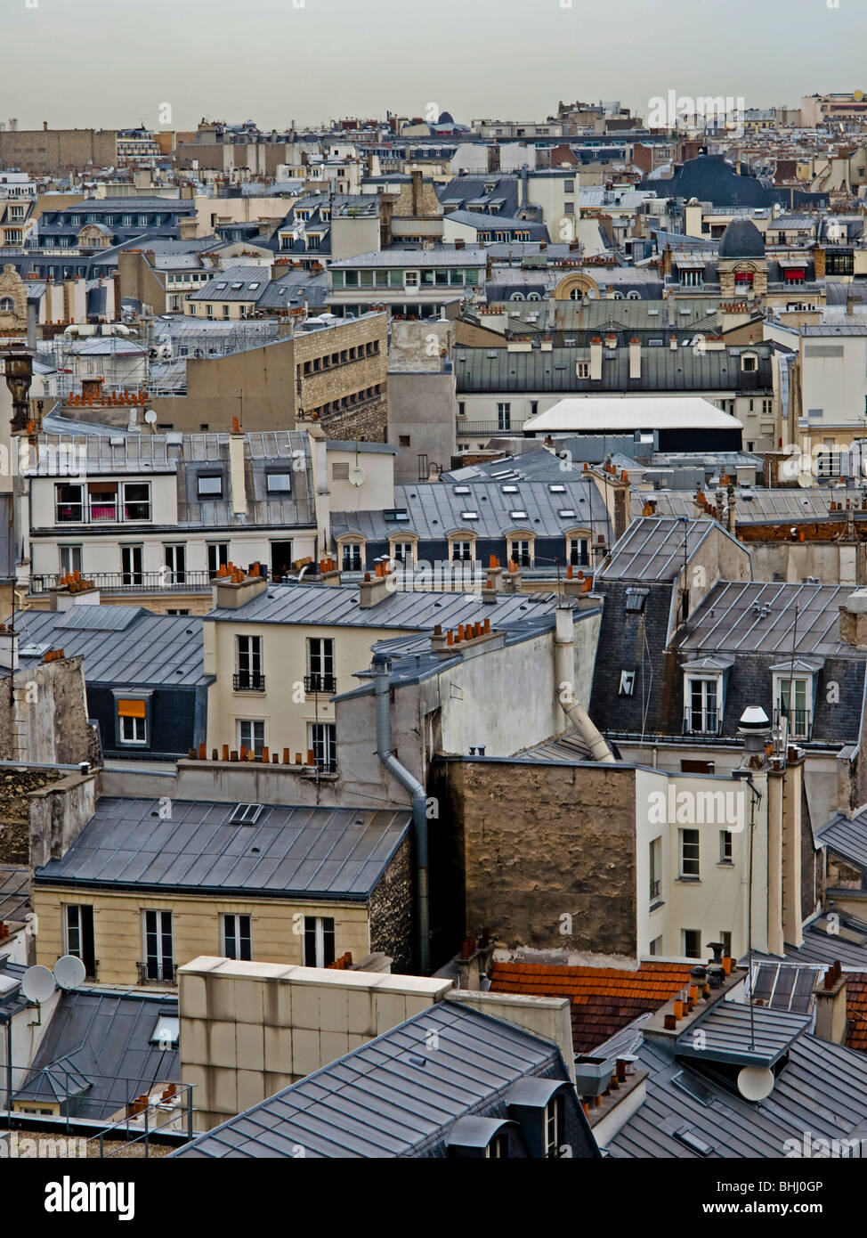 Typical paris rooftops hi-res stock photography and images - Alamy