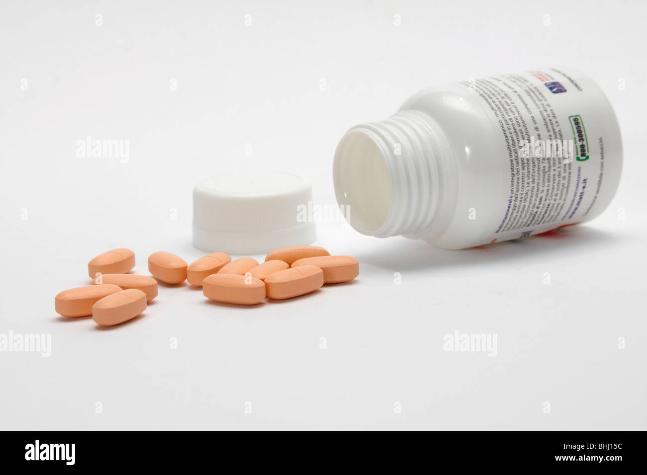 Pills of multivitamin Stock Photo - Alamy