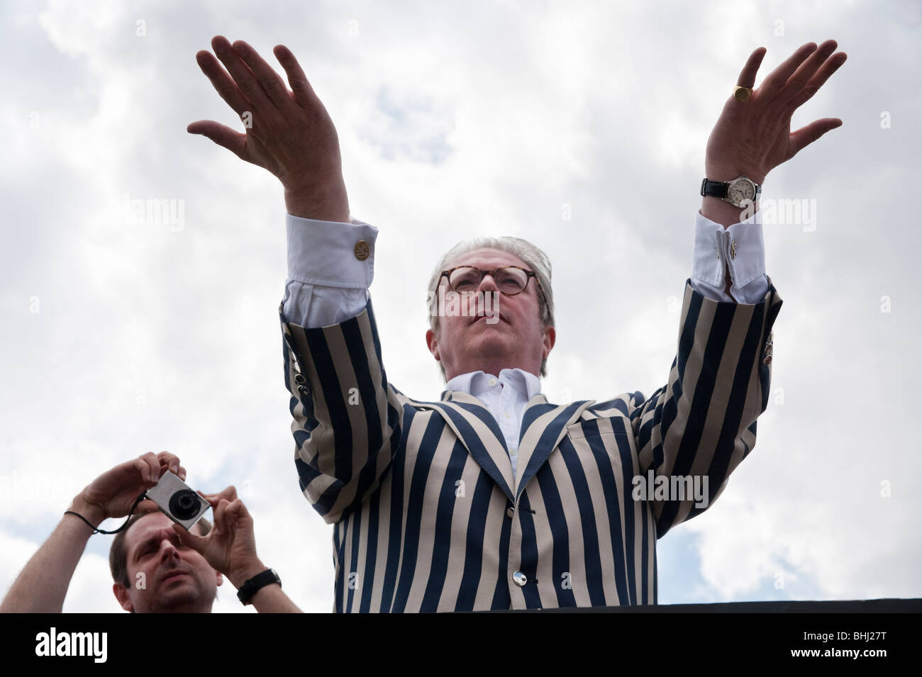 John harle hi-res stock photography and images - Alamy