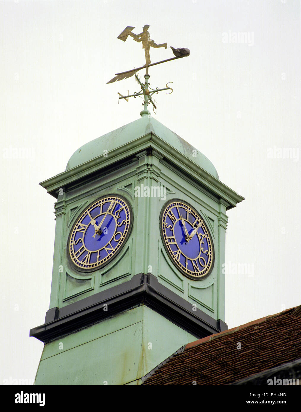 New building 2000 hi-res stock photography and images - Alamy