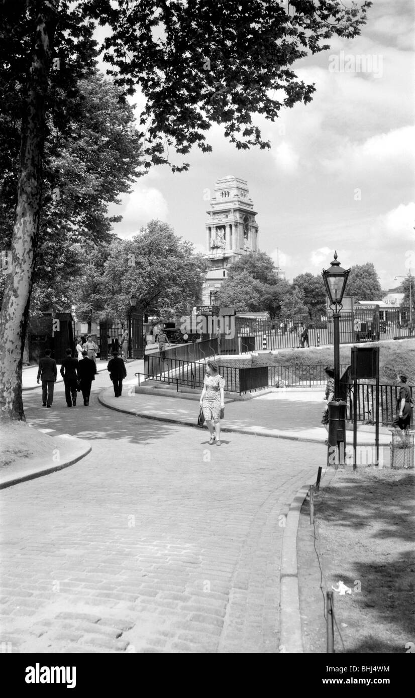 London 1960s street hi-res stock photography and images - Alamy