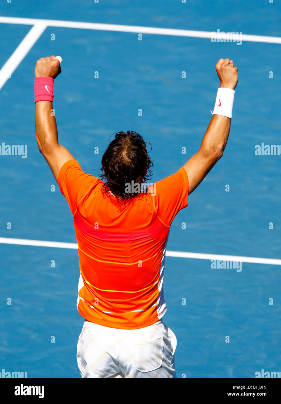 Arms outstretches hi-res stock photography and images - Alamy