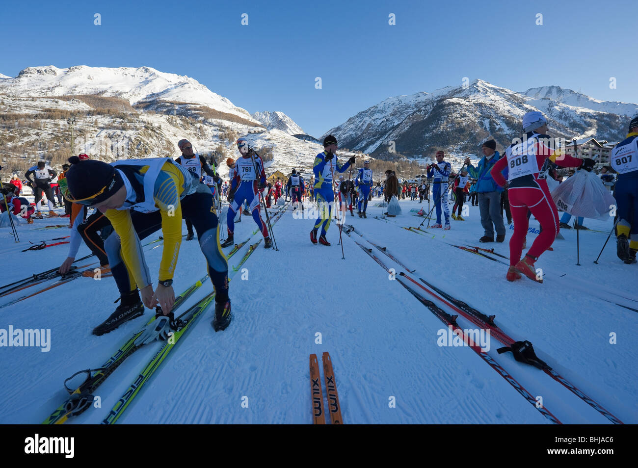 Long distance ski competition hi-res stock photography and images - Alamy