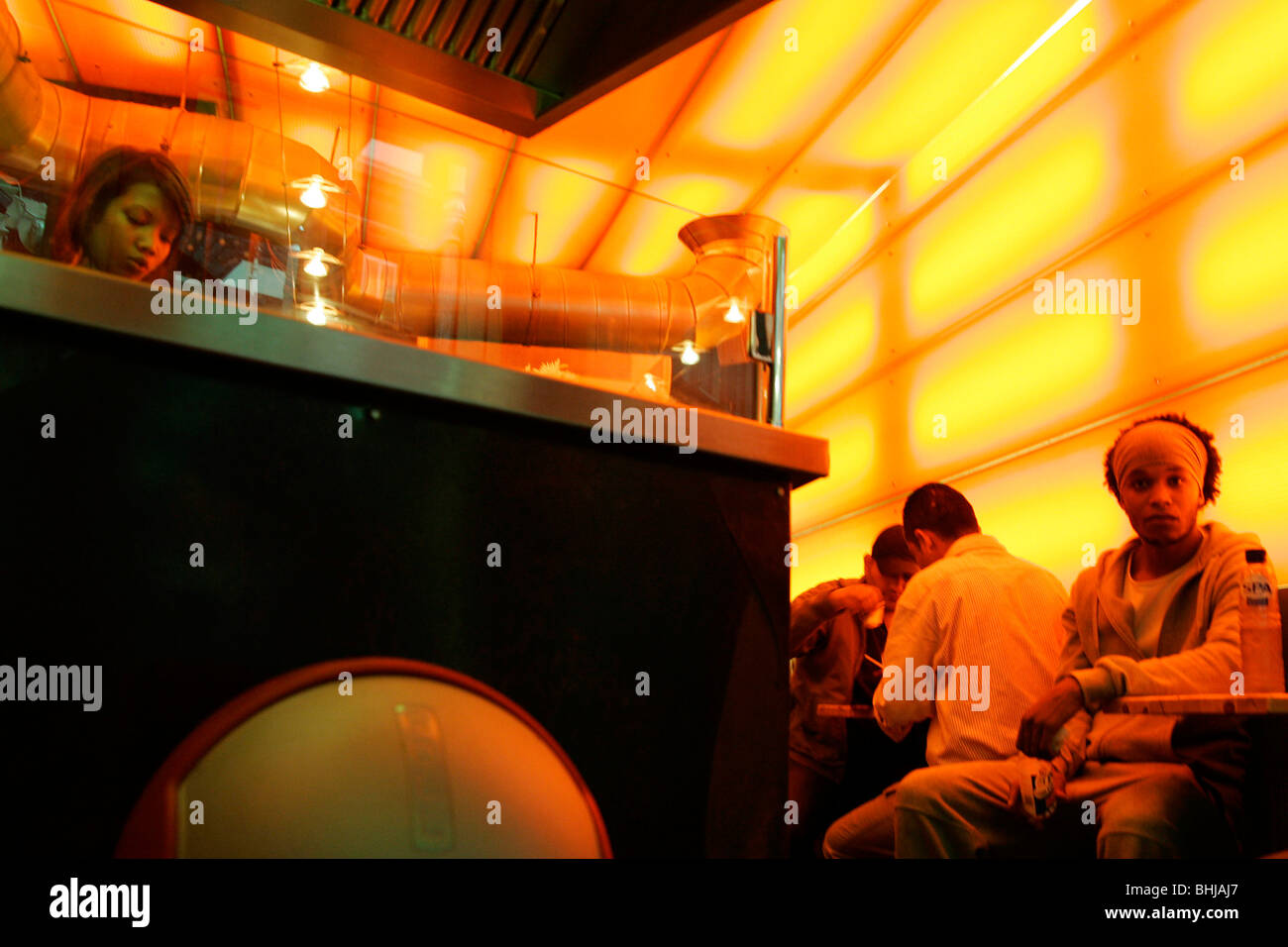 Fast food shop amsterdam hi-res stock photography and images - Alamy