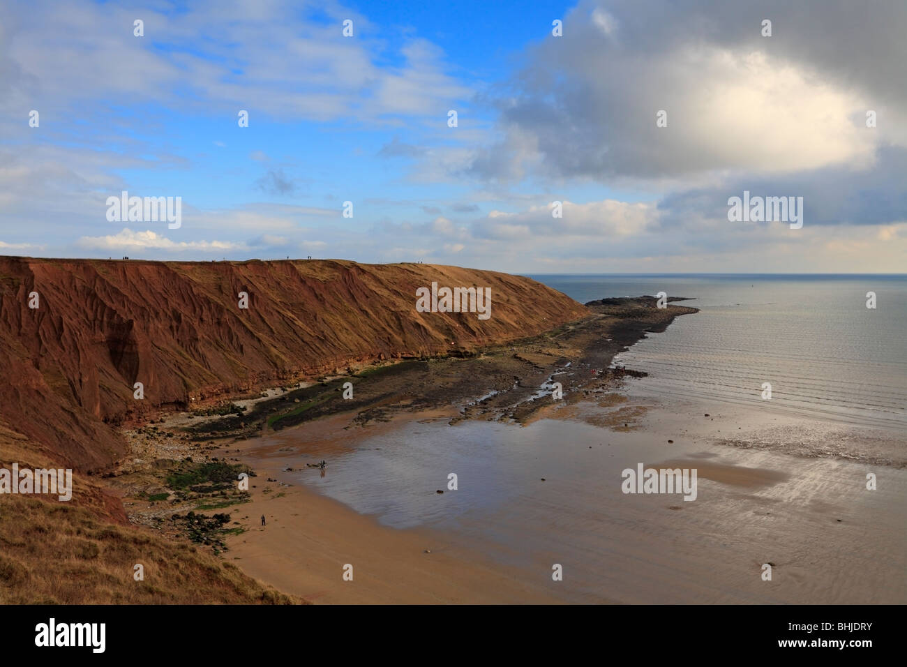 Filey beach hi-res stock photography and images - Alamy