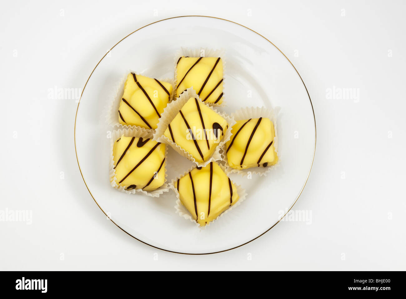 Mr kipling french fancies cakes hi-res stock photography and images - Alamy