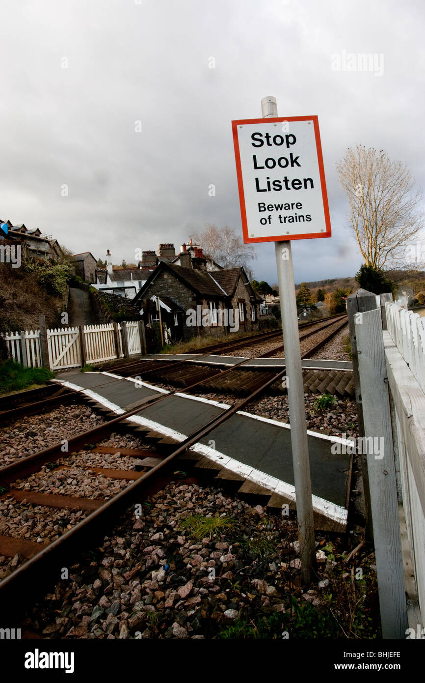 Pedestrian level hi-res stock photography and images - Alamy