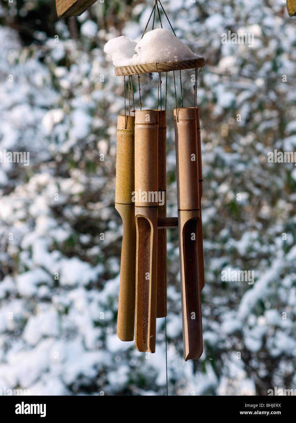 Bamboo wind chimes hi-res stock photography and images - Alamy