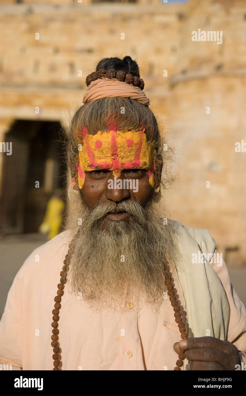 Priest with beard hi-res stock photography and images - Alamy