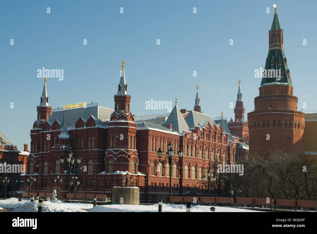 Moscow Kremlin and building of Russian Historical Museum Stock Photo ...