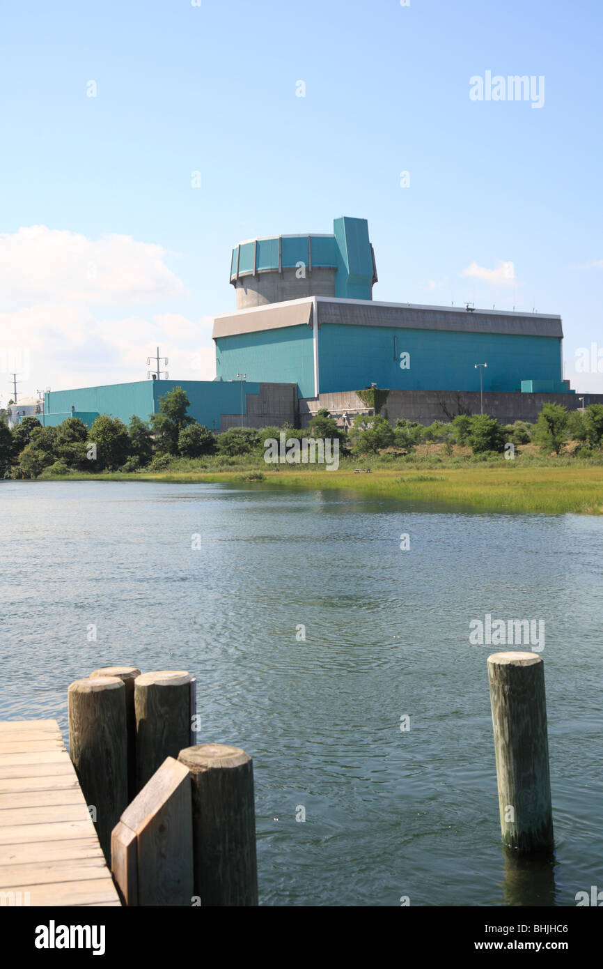 Shoreham Nuclear Power Plant, decommissioned after protests at the ...