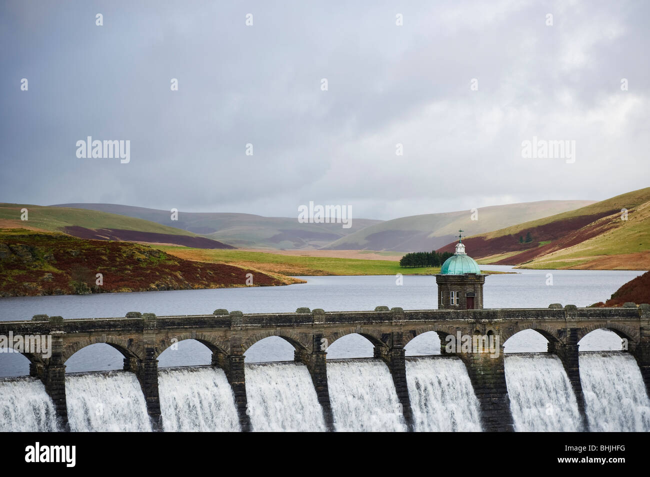 Craig goch dam hi-res stock photography and images - Alamy