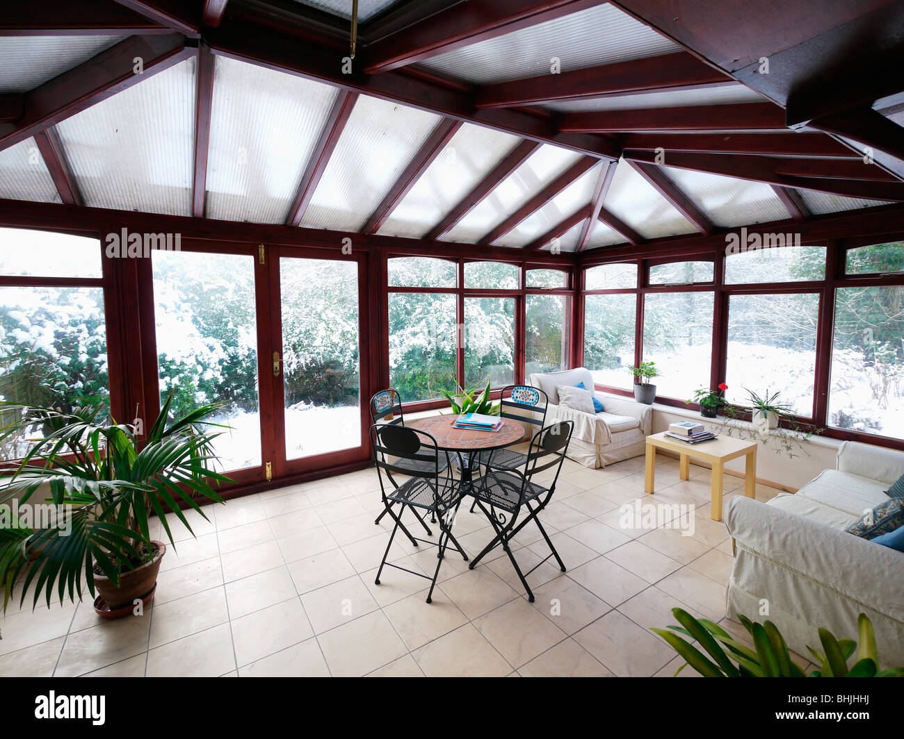 Conservatories hi-res stock photography and images - Alamy