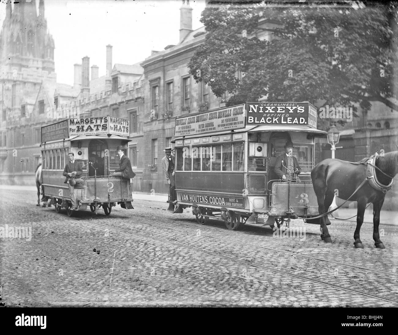 Horse drawn trams hi-res stock photography and images - Alamy