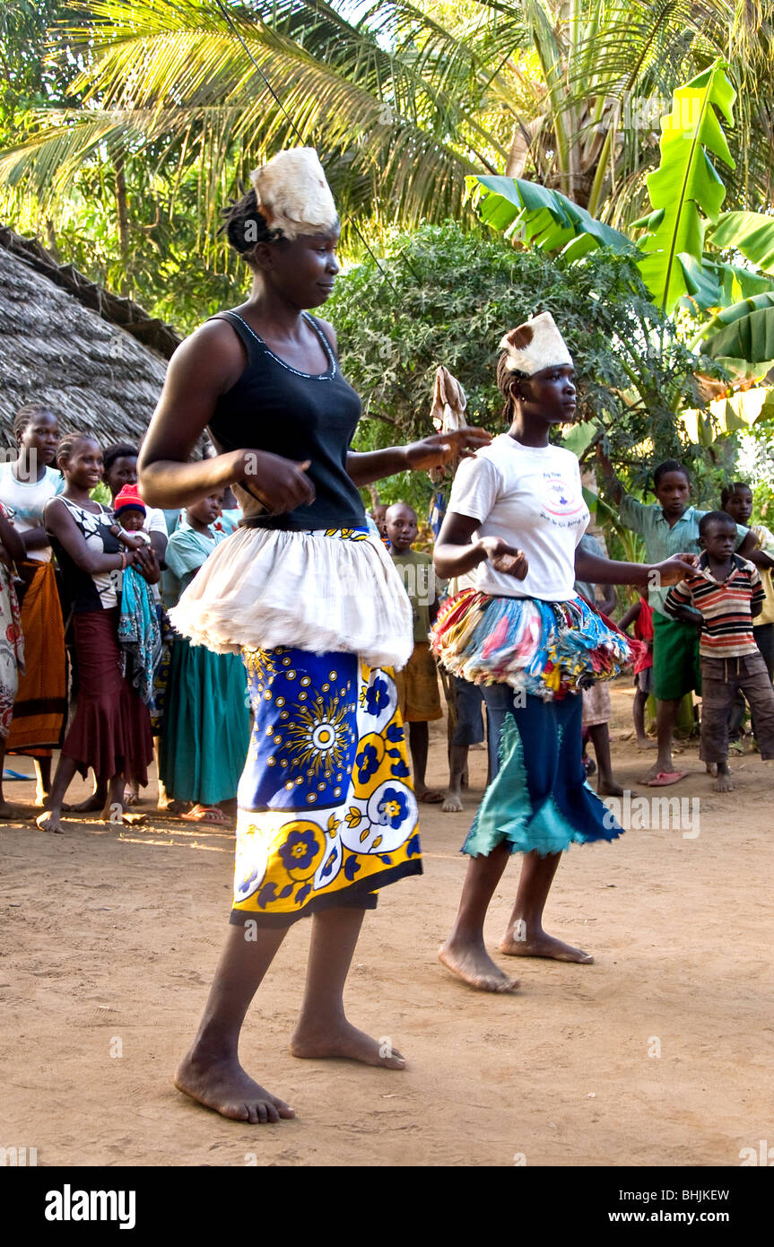 Giriama hi-res stock photography and images - Alamy