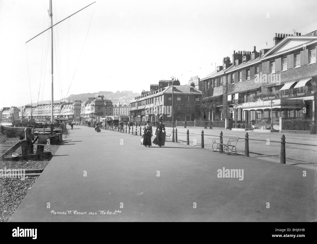 The Parade, Dover, Kent, 1890-1910. Artist: Unknown Stock Photo - Alamy