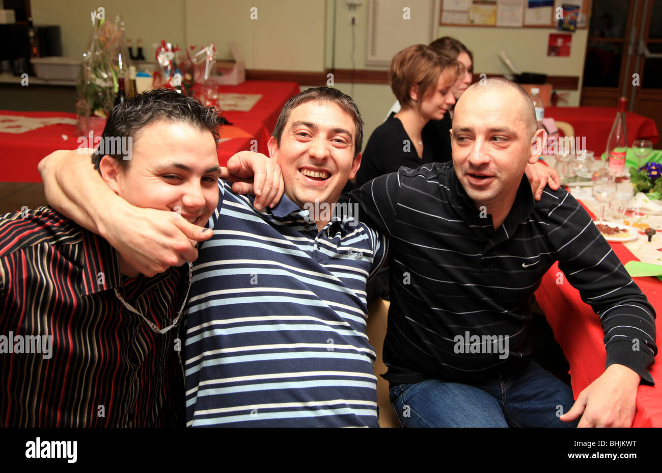 Young lads drinking hi-res stock photography and images - Alamy