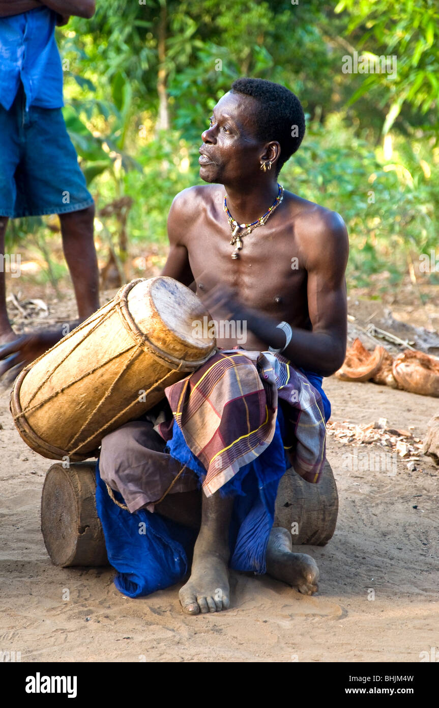 Giriama Tribesman playing drum, Watamu, Kenya, Africa Stock Photo - Alamy