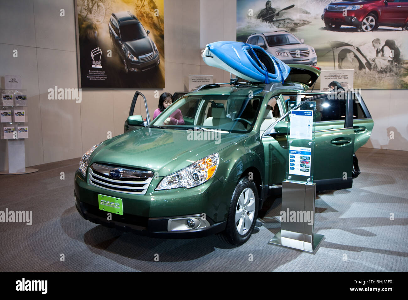Subaru outback car Stock Photo - Alamy