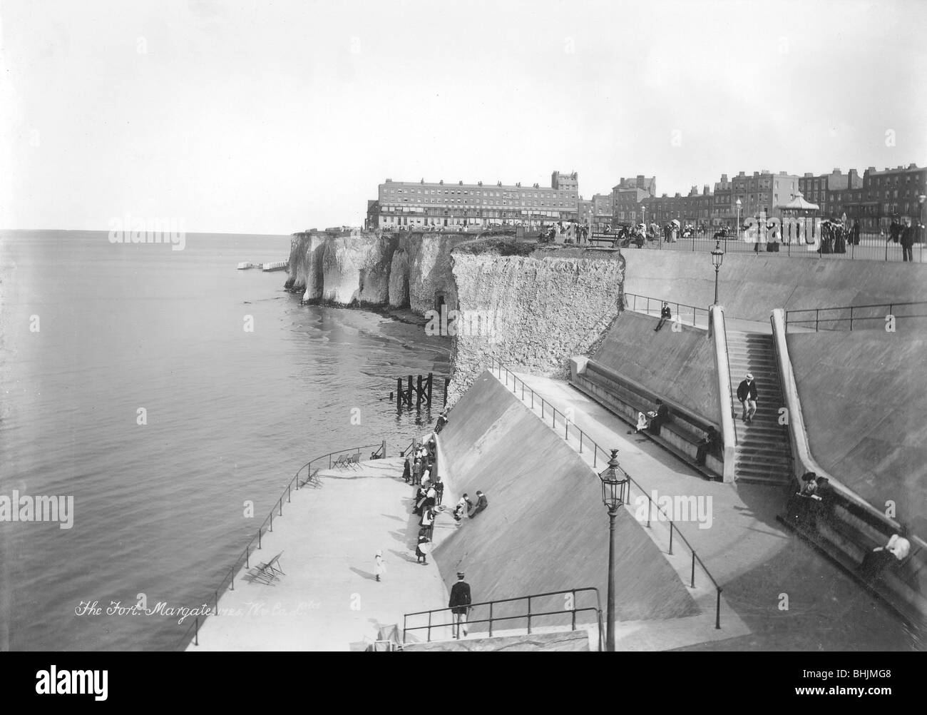 The fort at Margate, Kent, 1890-1910. Artist: Unknown Stock Photo - Alamy