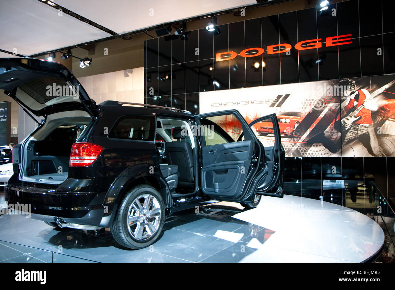 Dodge suv hi-res stock photography and images - Alamy