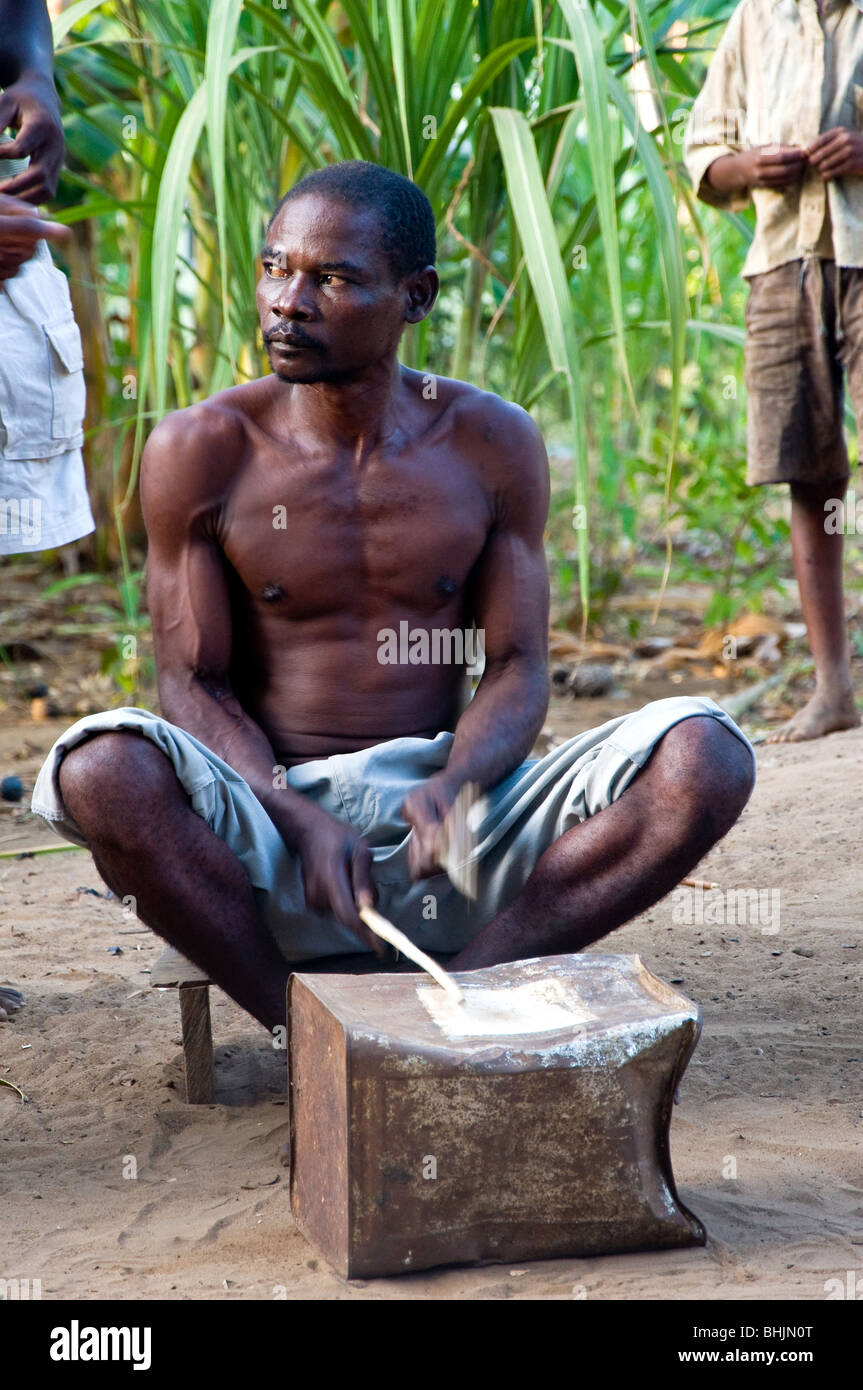 Giriama Tribesman playing a drum, Watamu, Kenya, Africa Stock Photo - Alamy