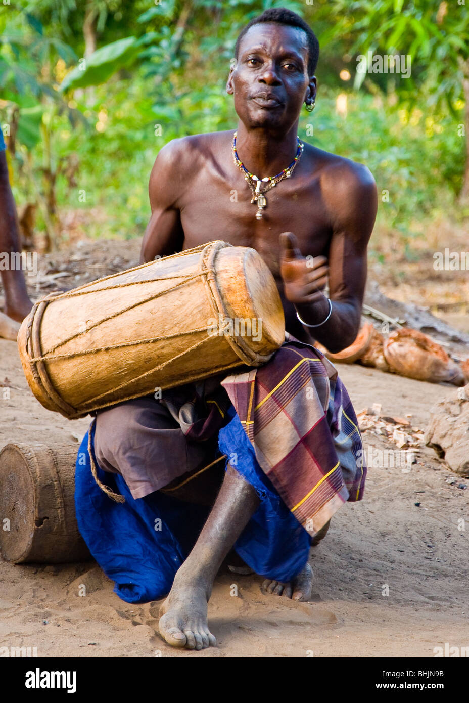 Giriama drum hi-res stock photography and images - Alamy
