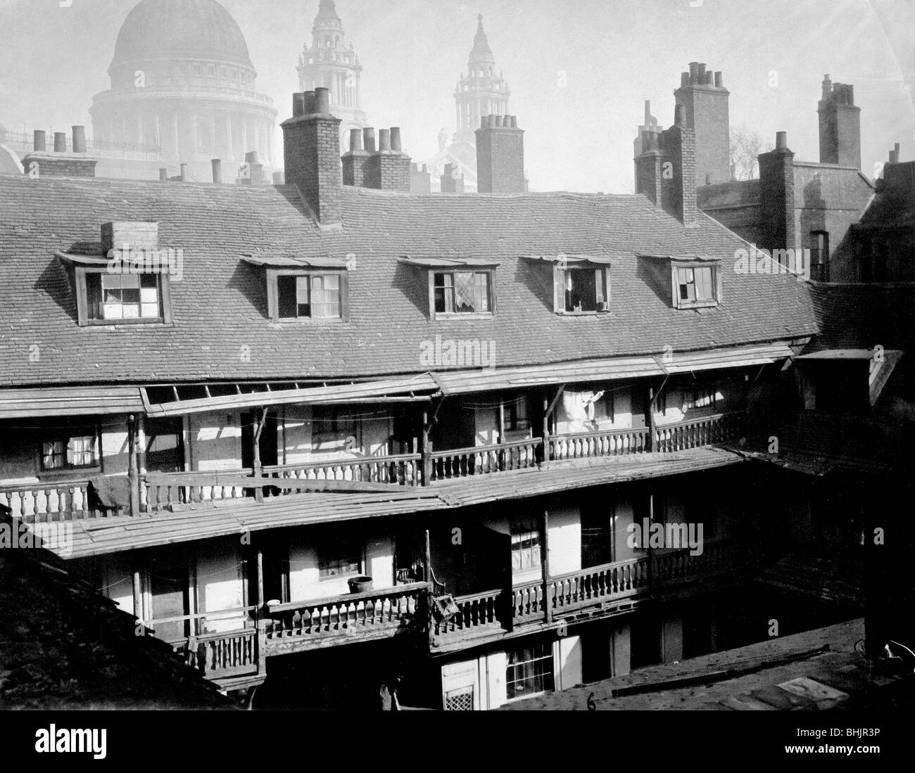 The Oxford Arms, Warwick Lane, City of London, 1875. Artist: Unknown ...