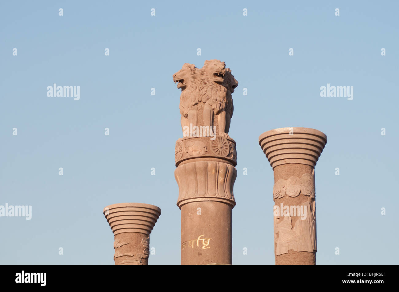 Carved stone columns hi-res stock photography and images - Alamy