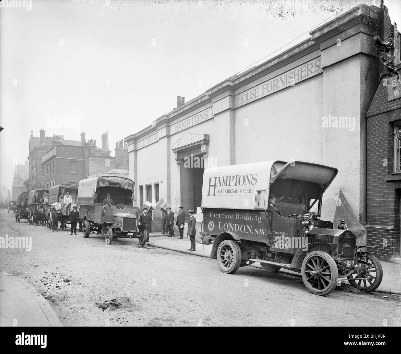 London b w street ww1 hi-res stock photography and images - Alamy