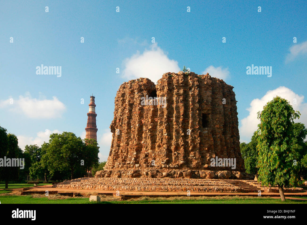 Qutub minar tallest brick hi-res stock photography and images - Alamy