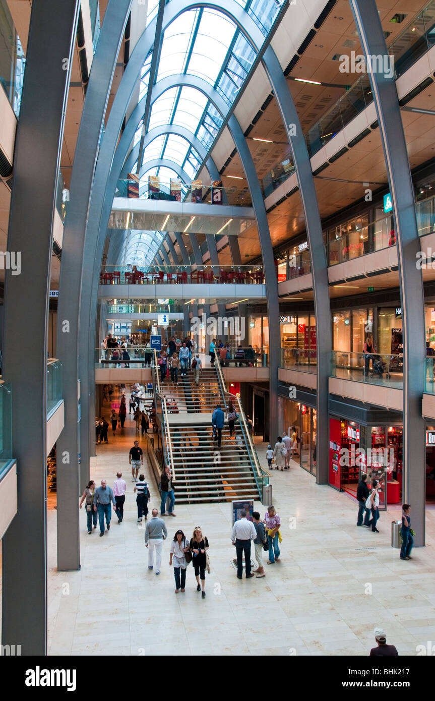 Shopping hamburg europa passage hi-res stock photography and images - Alamy
