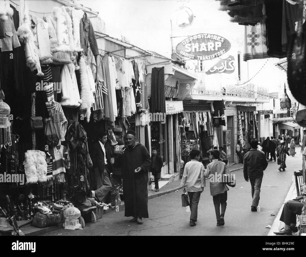 geography / travel, Morocco, Tangier, street scenes, street scene, Rue ...
