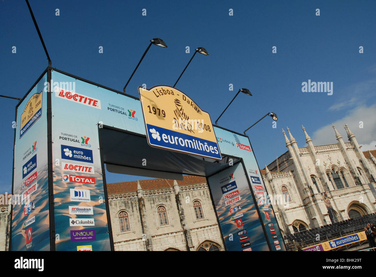 Rally start line hi-res stock photography and images - Alamy