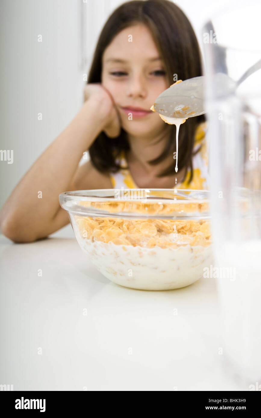 Kids Bored Eating Stock Photos & Kids Bored Eating Stock Images - Alamy