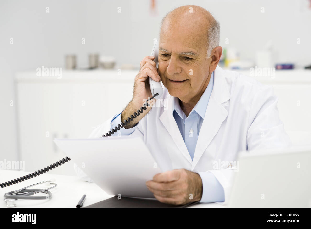 Score documents hi-res stock photography and images - Alamy