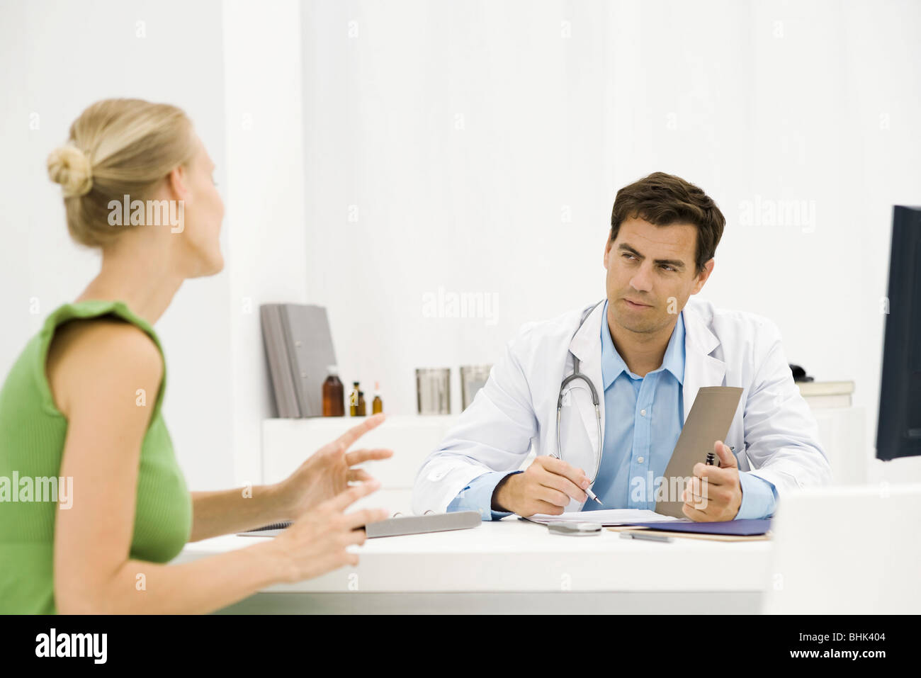 Body language chart hi-res stock photography and images - Alamy