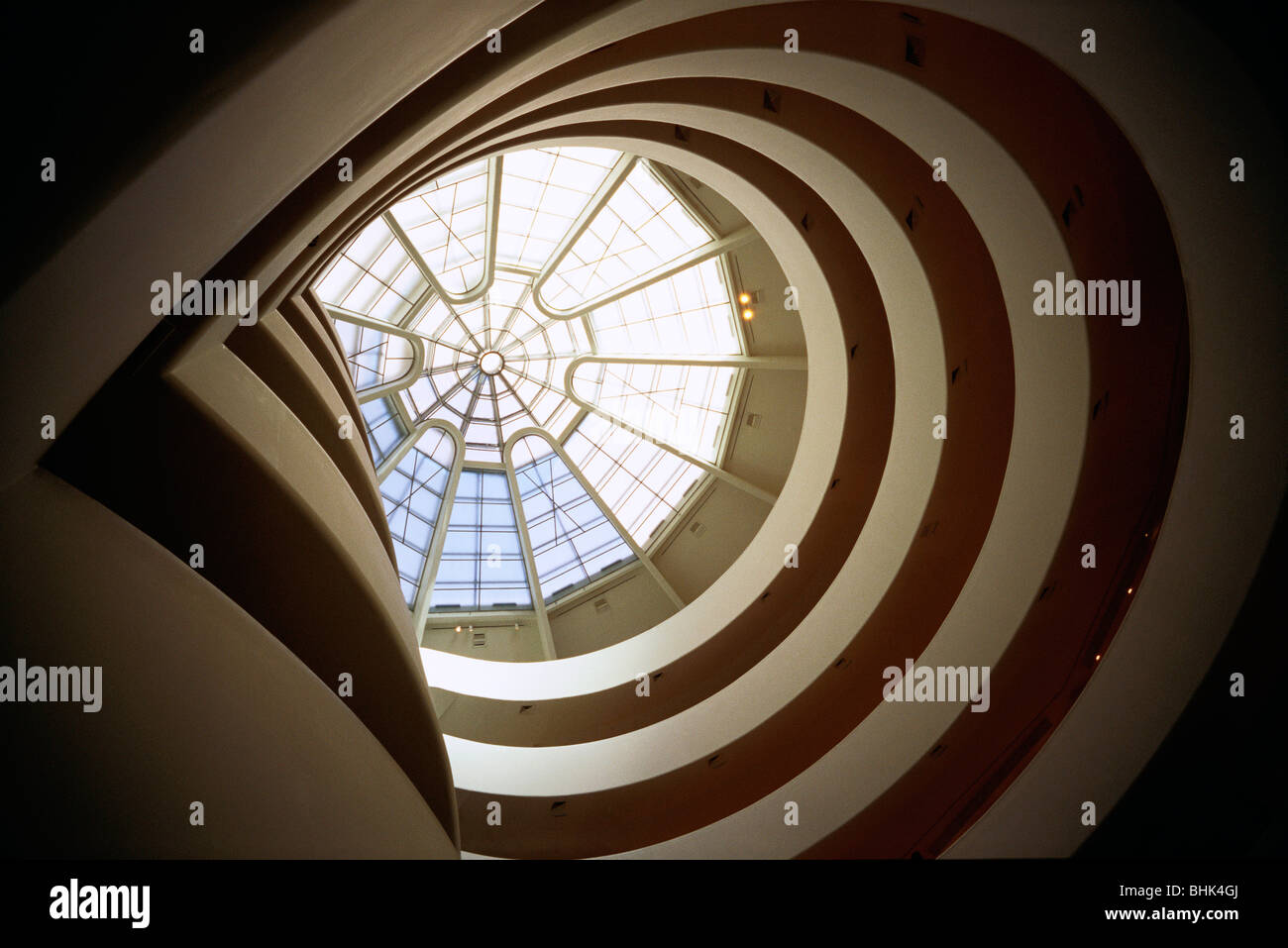 Manhattan, New York, USA. Interior of spiral ramp, Solomon R ...