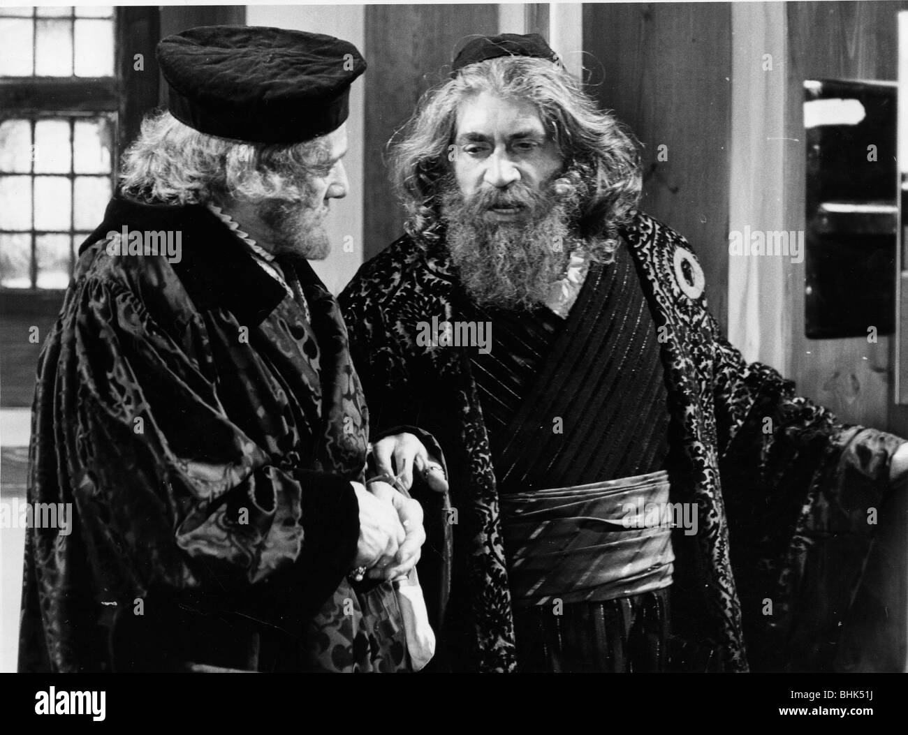 Frank finlay hi-res stock photography and images - Alamy