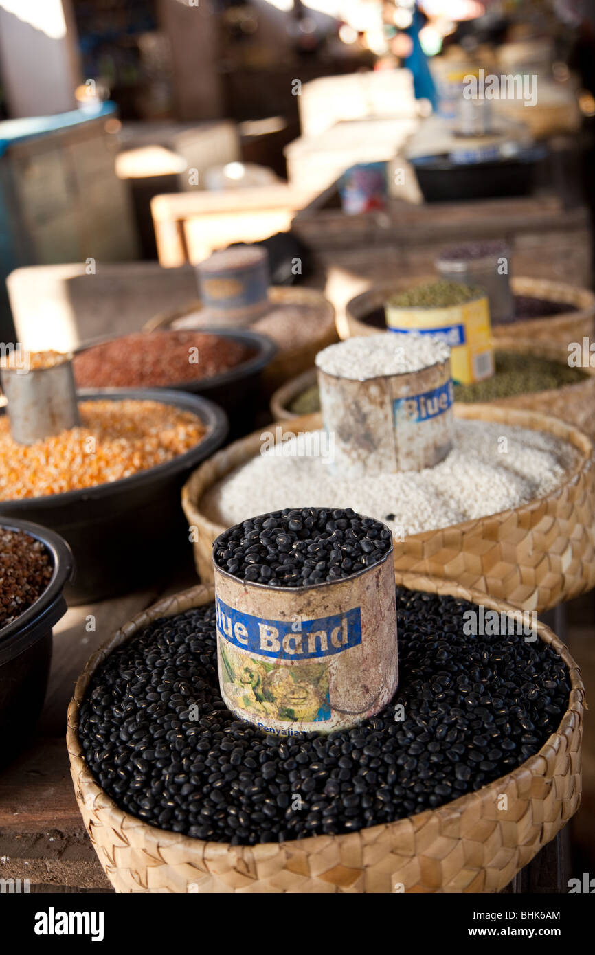 Various beans and grains for sale at a market in Bajawa, Flores Stock ...