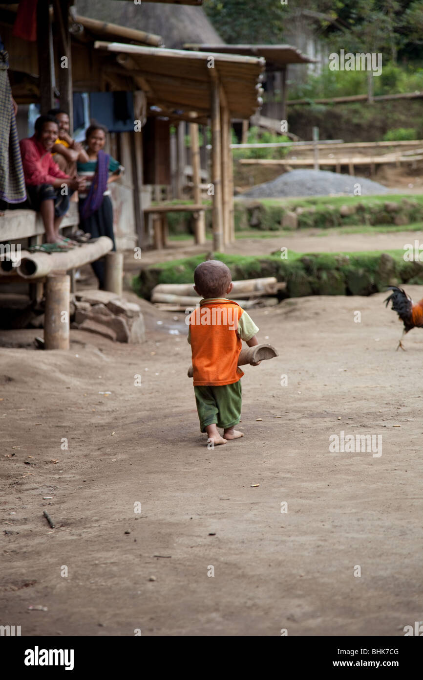 Child carrying asia hi-res stock photography and images - Alamy